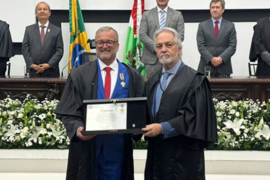 Desembargador Altamiro de Oliveira assume a Presidência do Poder ...